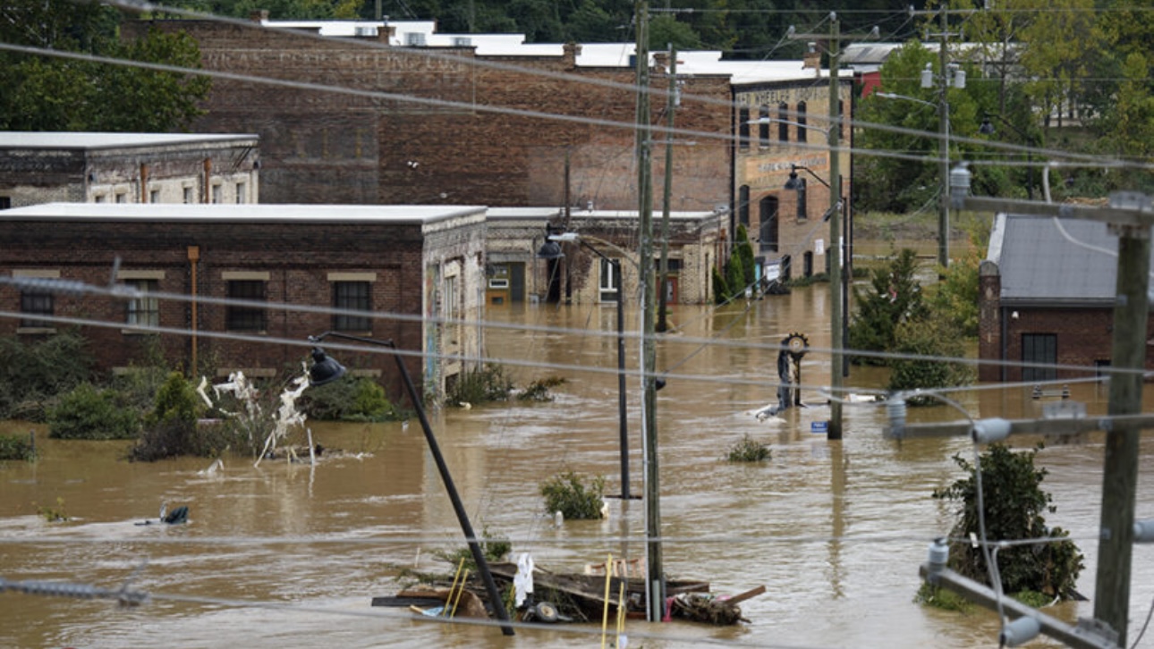 Mother, her fiancé, and their two small sons are killed by Hurricane ...